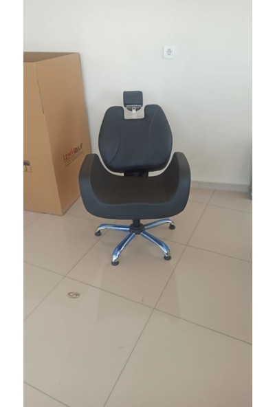 Kuaför Koltuğum Makyaj Kaş Bıyık Koltuğu Kuaför Koltuğum Makyaj Kaş Bıyık Koltuğu