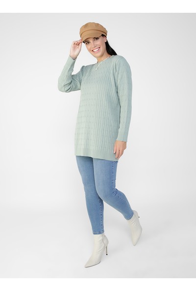 Alia Büyük Beden Doğal Kumaşlı Yüksek Bel Likralı Kot Pantolon - Açık Mavi - Alia Alia Büyük Beden Doğal Kumaşlı Yüksek Bel Likralı Kot Pantolon - Açık Mavi - Alia