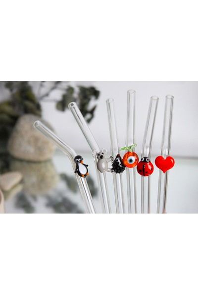 Adamodart Karışık Figürlü 6’lı Cam Pipet Seti