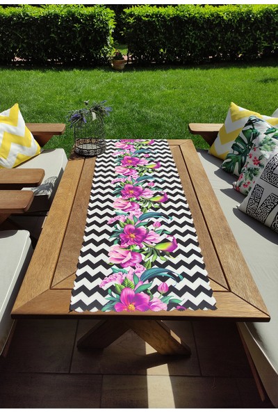 Tataroğlu Dijital Kumaş Zigzag Zemin Üzerine Mor Lilyum Çiçekli Lazer Kesim Runner