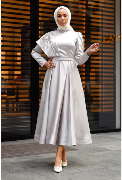 Meqlife Boncuk Detaylı Abiye - Gri