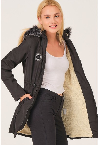 Dewberry Z6689 Dewberry Içi Kuzulu Kadın Mont-Siyah