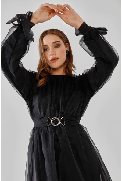 Fahhar Metal Tokalı Elbise Siyah