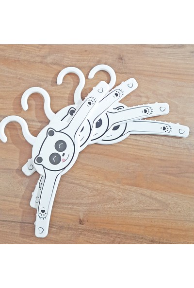 Kaktüs Kedi 4 Parça Panda Desenli Çocuk Elbise Askısı Kaktüs Kedi 4 Parça Panda Desenli Çocuk Elbise Askısı