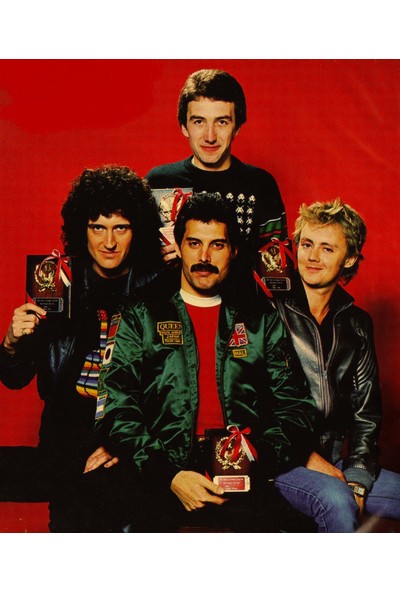 Caph Design Quenn Vintage Kraft Poster - 32 x 45 cm - Özel Kutulu