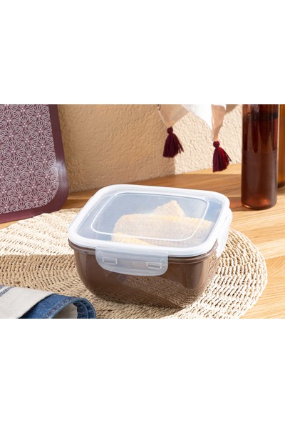 English Home Stella Plastik Kare Saklama Kabı 1500 ml Kahve English Home Stella Plastik Kare Saklama Kabı 1500 ml Kahve