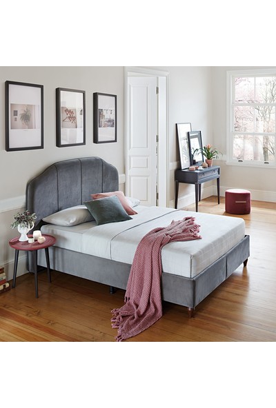 Yataş Bedding Lisbon Laura Baza Başlık Seti Yataş Bedding Lisbon Laura Baza Başlık Seti