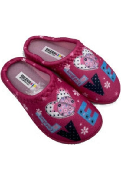 Gezer Kız Çocuk Desenli Kışlık Rahat Taban Yeni Sezon Ev Terliği- Altın Adım Gezer Kız Çocuk Desenli Kışlık Rahat Taban Yeni Sezon Ev Terliği- Altın Adım