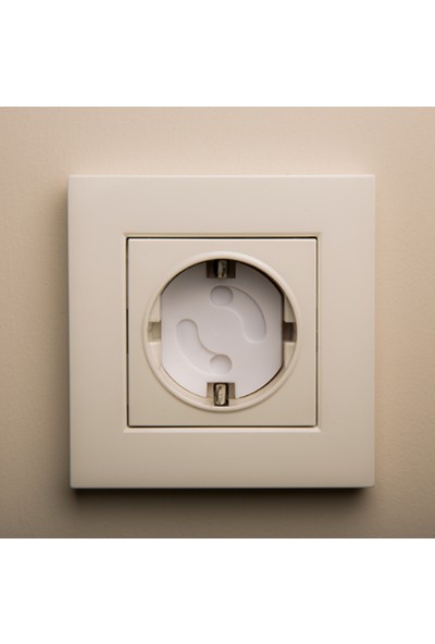 Agubugu Baby - Otomatik Kapanır Priz Koruyucu - Beyaz - 1 Adet