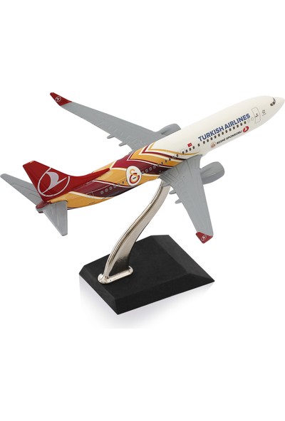 Zekupp 1:250 Galatasaray Metal Gövde Boeing 737-800 Thy Lisanslı Model Uçak Zekupp 1:250 Galatasaray Metal Gövde Boeing 737-800 Thy Lisanslı Model Uçak
