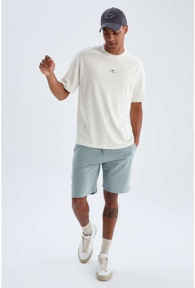 DeFacto Regular Fit Beli Bağcıklı Basic Şort W2512AZ21SM DeFacto Regular Fit Beli Bağcıklı Basic Şort W2512AZ21SM