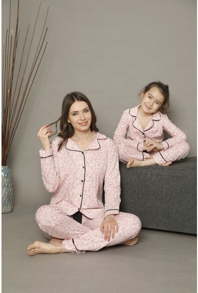 Siyah İnci Pamuklu Likralı Düğmeli Biyeli Pijama Takım 21273006 Siyah İnci Pamuklu Likralı Düğmeli Biyeli Pijama Takım 21273006