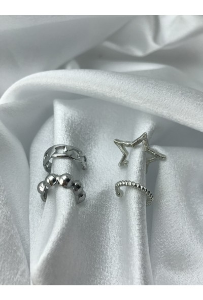 Modd Takı 4'lü Set Gümüş Kıkırdak Küpe Seti Modd Takı 4'lü Set Gümüş Kıkırdak Küpe Seti