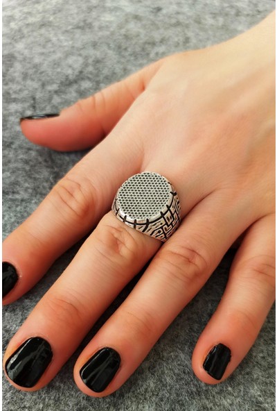 Fildişi Aksesuar Antik Gümüş Kaplama Çukur El Yapımı Ayarlanabilir Yüzük Fildişi Aksesuar Antik Gümüş Kaplama Çukur El Yapımı Ayarlanabilir Yüzük