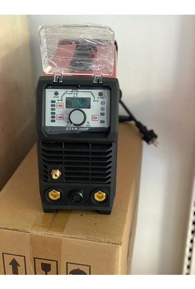 Hanker Electric Gtaw 200P Dc / Argon Tig Kaynak Makinası Hanker Electric Gtaw 200P Dc / Argon Tig Kaynak Makinası