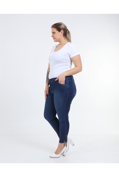 Lilas Paçası Düğme Detaylı Mavi Kot Pantolon