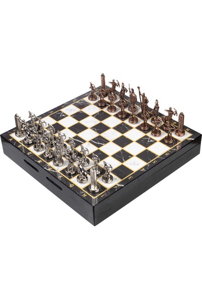 Elifeshop Lüks Metal Satranç Takımı Roma Okçuları Bronz Krom Kaplama & Mermer Desenli Saklama Sandığı 37 x 37 Cm. Elifeshop Lüks Metal Satranç Takımı Roma Okçuları Bronz Krom Kaplama & Mermer Desenli Saklama Sandığı 37 x 37 Cm.
