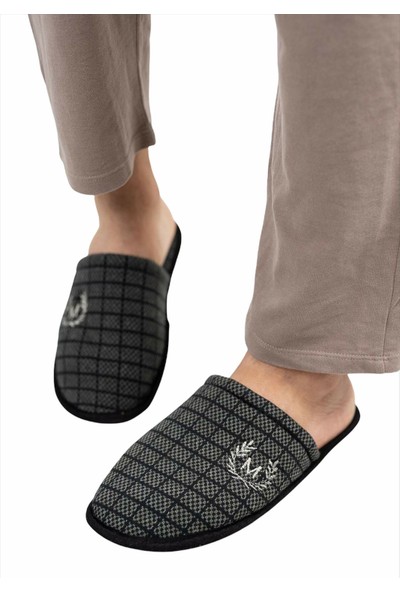 Gezer Erkek Kışlık Anatomik Puspetli Yeni Sezon Ev Terliği- Altın Adım Gezer Erkek Kışlık Anatomik Puspetli Yeni Sezon Ev Terliği- Altın Adım