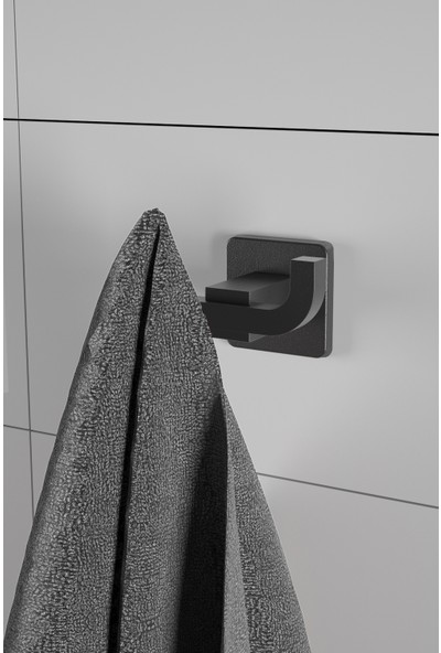 Aqualita Yale Siyah Bornoz Askılığı