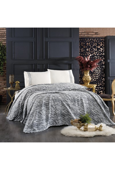 Luvana Home 4 Parça Pamuklu Yasemin Çift Kişilik Şönil Pike Seti Antrasit LVNHMPIK1YAS Luvana Home 4 Parça Pamuklu Yasemin Çift Kişilik Şönil Pike Seti Antrasit LVNHMPIK1YAS