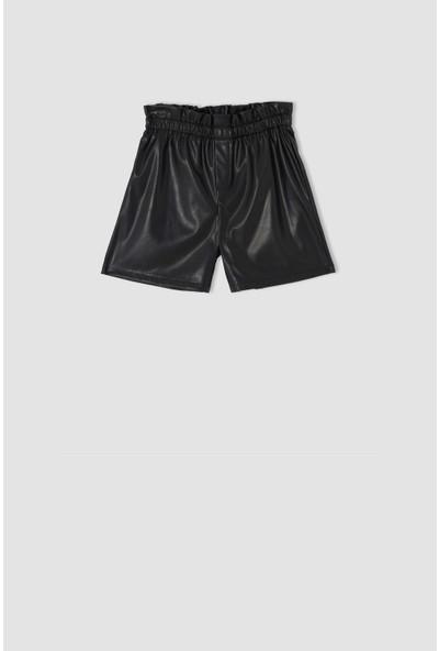 DeFacto Kız Çocuk Regular Fit Esnek Belli Suni Deri Şort R7127A621AU