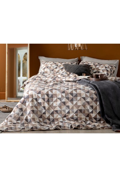 English Home Trigon Pamuklu Tek Kişilik Nevresım Setı 160X220 cm Gri - Bej English Home Trigon Pamuklu Tek Kişilik Nevresım Setı 160X220 cm Gri - Bej