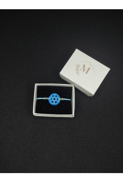 Morey Mavi İpli Makrome Örgülü El Yapımı Süryani Nazar Boncuğu Bileklik Morey Mavi İpli Makrome Örgülü El Yapımı Süryani Nazar Boncuğu Bileklik