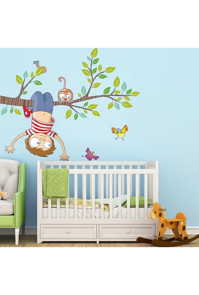 Canvartie Yaramaz Çocuk ve Arkadaşları Çocuk Odası Sticker