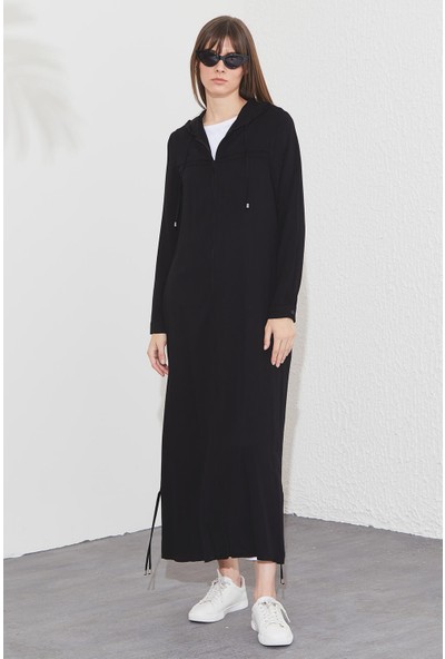 Nihan Kapşonlu Ferace Siyah