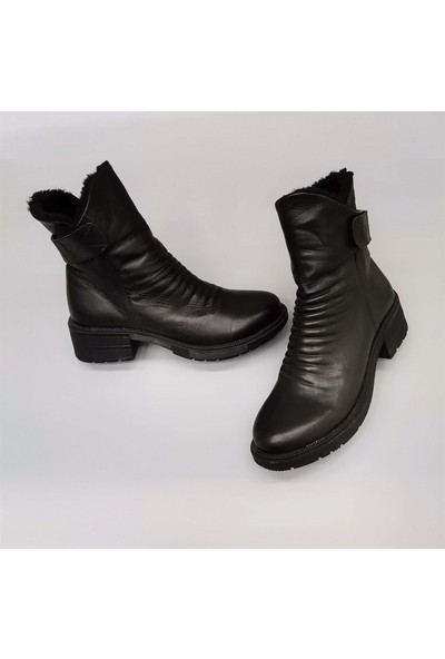 Cassido Shoes Deri Içi Komple Kürklü Yandan Fermuarlı Siyah Kadın Bot Cassido Shoes Deri Içi Komple Kürklü Yandan Fermuarlı Siyah Kadın Bot