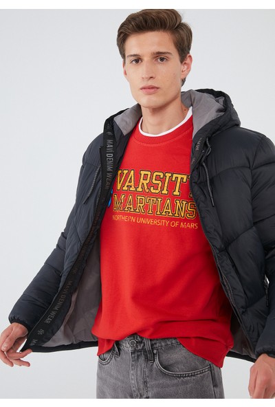 Mavi Fermuarlı Siyah Mont