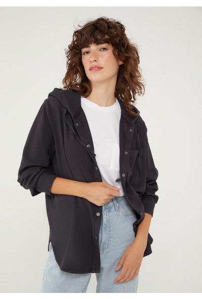 Mavi Kadın Kapüşonlu Siyah Gömlek 122844-900 Mavi Kadın Kapüşonlu Siyah Gömlek 122844-900