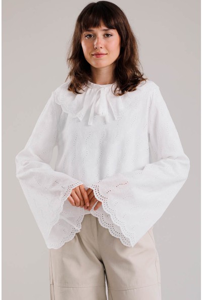 Zülays Seyyar Yakalı Gömlek Beyaz