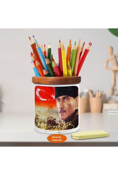 Asilmeydan Cephede Ay Yıldızlı Mustafa Kemal Atatürk Ahşap Seramik Kalemlik-25 Asilmeydan Cephede Ay Yıldızlı Mustafa Kemal Atatürk Ahşap Seramik Kalemlik-25