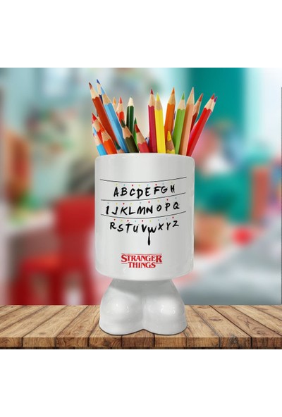 Asilmeydan Stranger Things Işıklı Harfler Ayaklı Seramik KALEMLIK-AK300