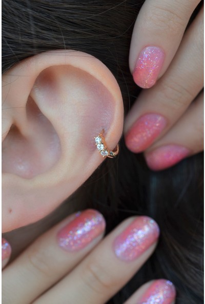 S&A Accessories Üçtaş Halka Tragus Helix Kıkırdak Piercing S&A Accessories Üçtaş Halka Tragus Helix Kıkırdak Piercing