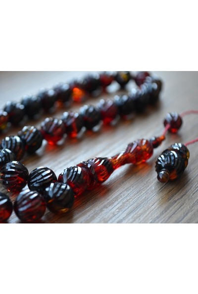 Burhan Sağlam Ateş Kehribarı Küre Kesim Full Kalem Işçilikli Tesbih Burhan Sağlam Ateş Kehribarı Küre Kesim Full Kalem Işçilikli Tesbih