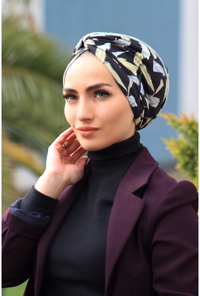 Amisos Bone Şal Desenli Dolama Bone Kuş Tüyü Desen (Hazır Model) Amisos Bone Şal Desenli Dolama Bone Kuş Tüyü Desen (Hazır Model)