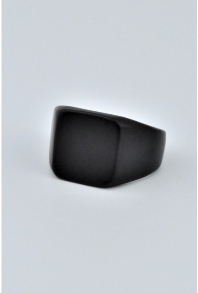 Bu Farklı Kare Şovalye Mat Siyah Ayarlamalı Erkek Yüzük