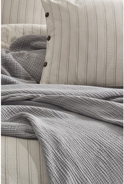 Berolige 4 Kat Müslin Pamuklu Iplik Boya Battal Boy Pike - Yatak Örtüsü - Yastıksız Kül Grisi Berolige 4 Kat Müslin Pamuklu Iplik Boya Battal Boy Pike - Yatak Örtüsü - Yastıksız Kül Grisi