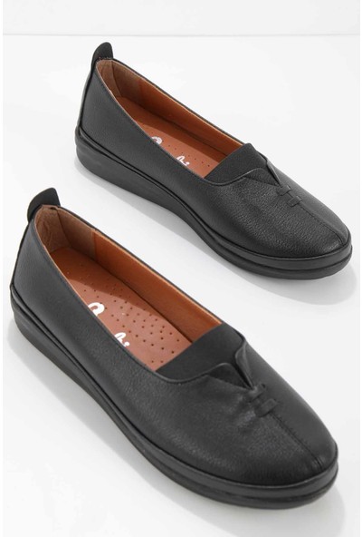 Bambi Siyah Kadın Casual Ayakkabı K01763161209