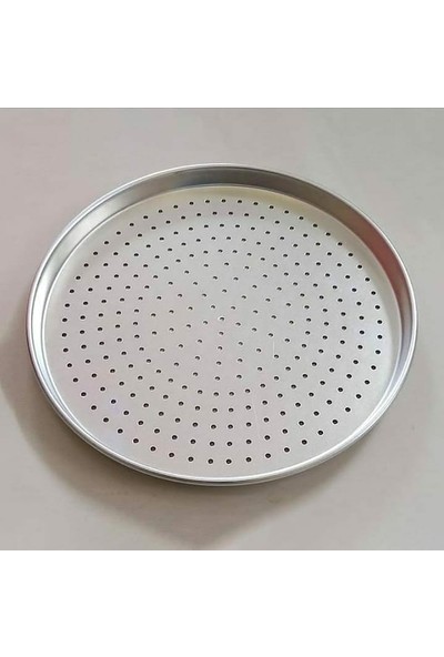 Ak Mutfak 40 cm Alüminyum Delikli Pizza Tepsisi Ak Mutfak 40 cm Alüminyum Delikli Pizza Tepsisi