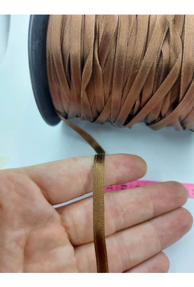 Ztt Saten Kurdale Kahverengi Renk 6 mm 30 Metre Ztt Saten Kurdale Kahverengi Renk 6 mm 30 Metre