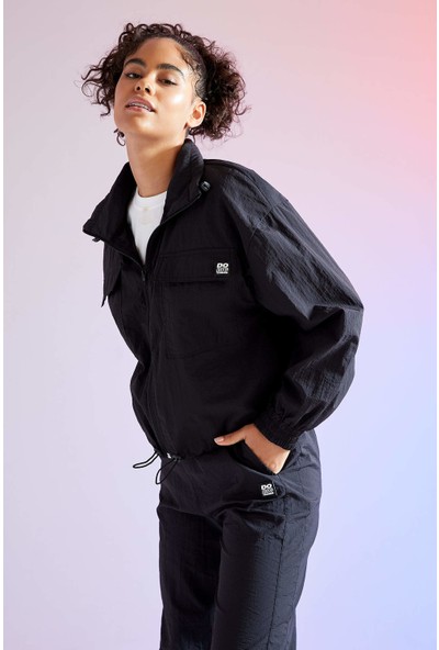 DeFacto Kapaklı Cepli Fermuarlı Relax Fit Spor Hırka V3151Az21Au