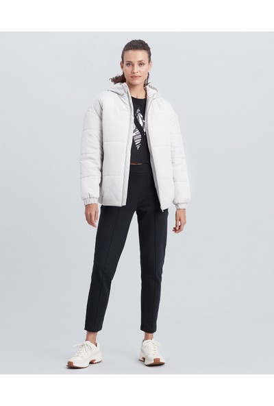 Skechers W Flexi Hooded Jacket Kadın Taş Mont - S212016-043 Skechers W Flexi Hooded Jacket Kadın Taş Mont - S212016-043