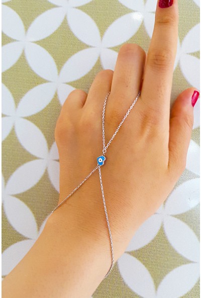 Aykat Eldiven Şahmeran Gümüş Bileklik Ele Takılan İnce Zincirli Bayan Bileklik Takı Eld-13 Aykat Eldiven Şahmeran Gümüş Bileklik Ele Takılan İnce Zincirli Bayan Bileklik Takı Eld-13