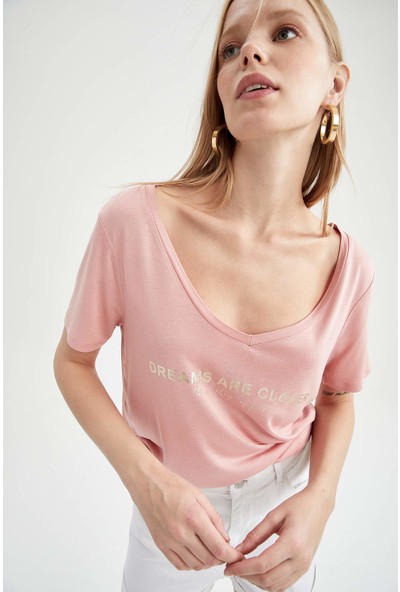 DeFacto Varak Slogan Baskılı Relax Fit Kısa Kollu Tişört W2903AZ21HS DeFacto Varak Slogan Baskılı Relax Fit Kısa Kollu Tişört W2903AZ21HS