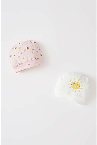 DeFacto Kız Bebek Desenli Yeni Doğan 2'li Bere W0910A221Au DeFacto Kız Bebek Desenli Yeni Doğan 2'li Bere W0910A221Au