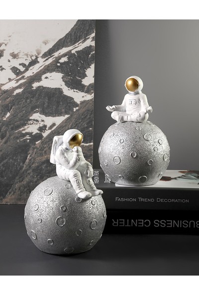 Fırsat Alışveriş Ay Üstünde Düşünen Astronot Gece Lambası