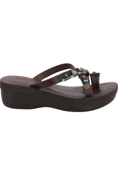 Iloz 461400 Deri Dolgu Topuk Kadın Parmak Arası Bodrum Terliği Kahverengi Iloz 461400 Deri Dolgu Topuk Kadın Parmak Arası Bodrum Terliği Kahverengi